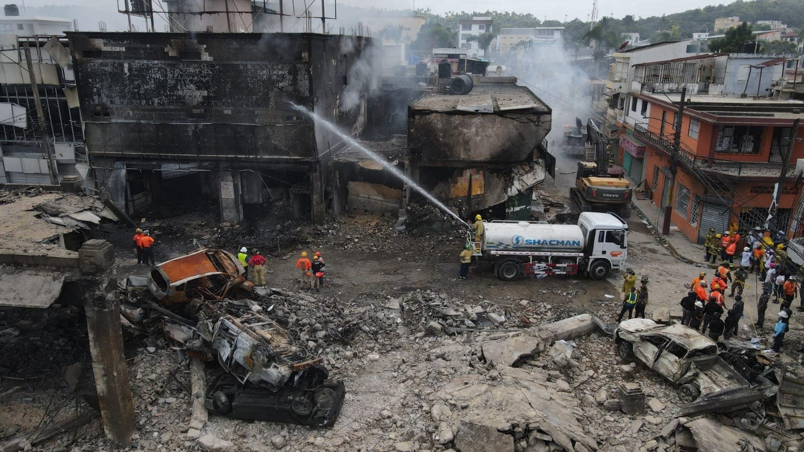El Número De Muertos Aumenta A 27 Por Una Gran Explosión En República 7914