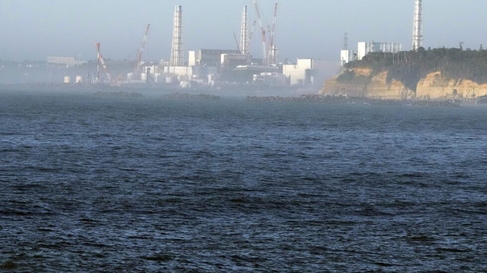 Japón comienza el segundo vertido de aguas contaminadas de Fukushima al ...